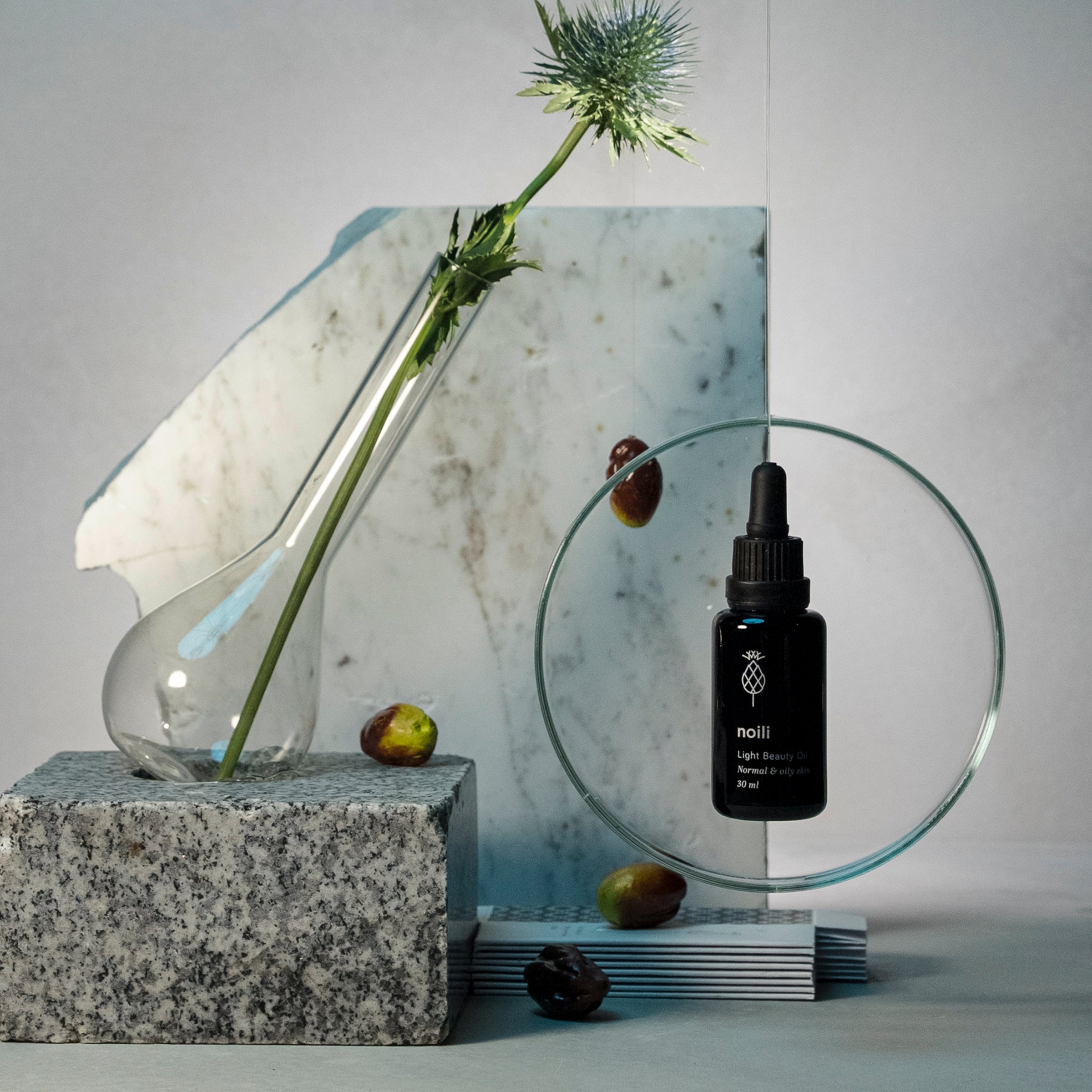 Simple and result driven skincare for all skin types.